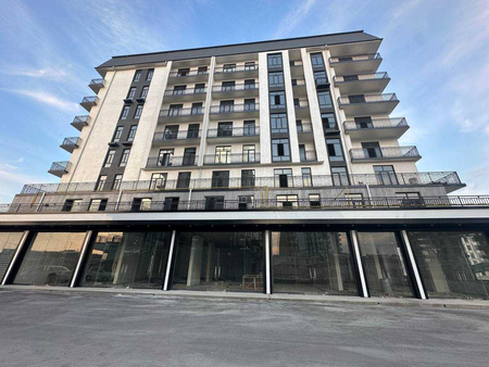 1 xonali 56m2 3-qavatda kvartira sotiladi