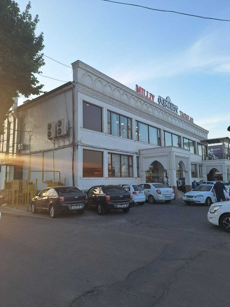 Продаётся здание с готовым бизнесом