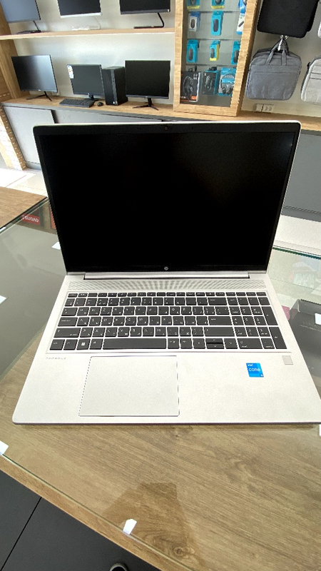 HP Probook 450 G8