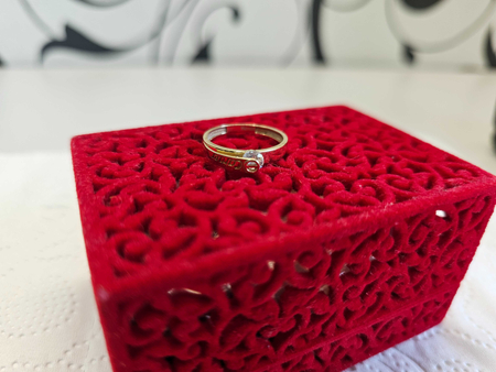 ПРОДАМ Кольцо (Cartier) ЗОЛОТО 585 Пробы / 1.81 Гр. Состояние ОТЛИЧНОЕ