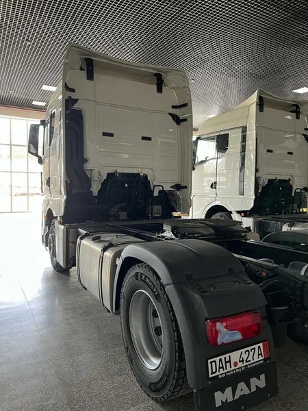 Седельный тягач MAN TGX 18.480 4X2 BL SA Comfort Euro 5 (Германия)