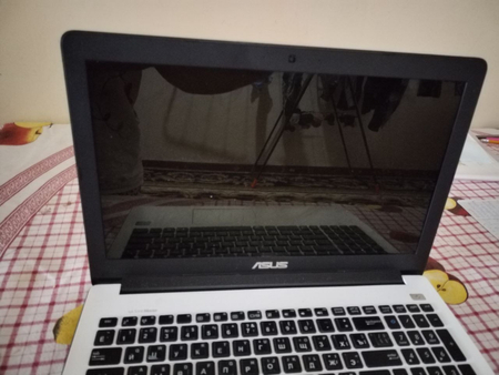 Asus 516/4gb xolati alo
