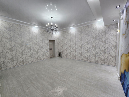 2-xonali 1-qavatda 60m² kvartira sotiladi
4-qavatli g'ishtli dom
Narxi