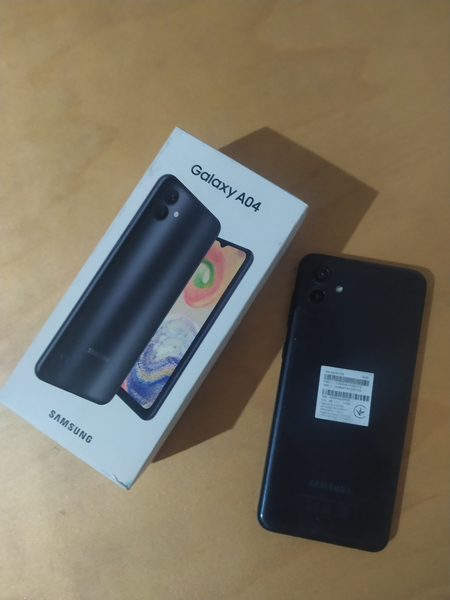 Samsung galaxy a04