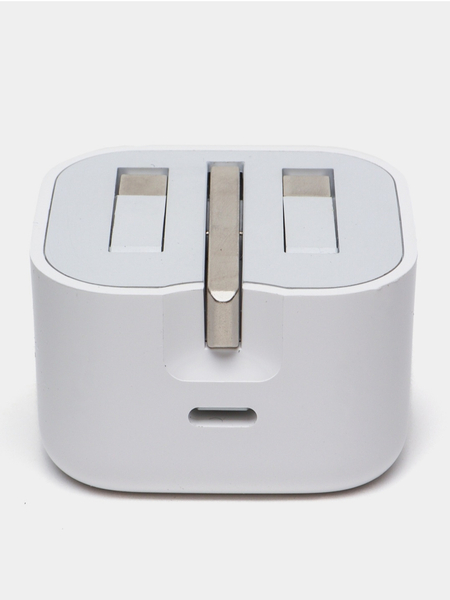 Original Iphone 20w Usb-C Power Adapter