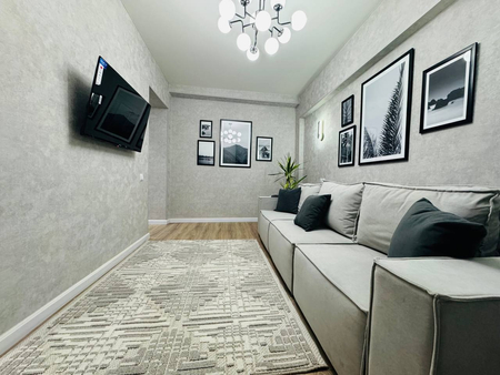 Продается 2х ком квартира на Ц4, ор-р: Централ кафе, 52м2
