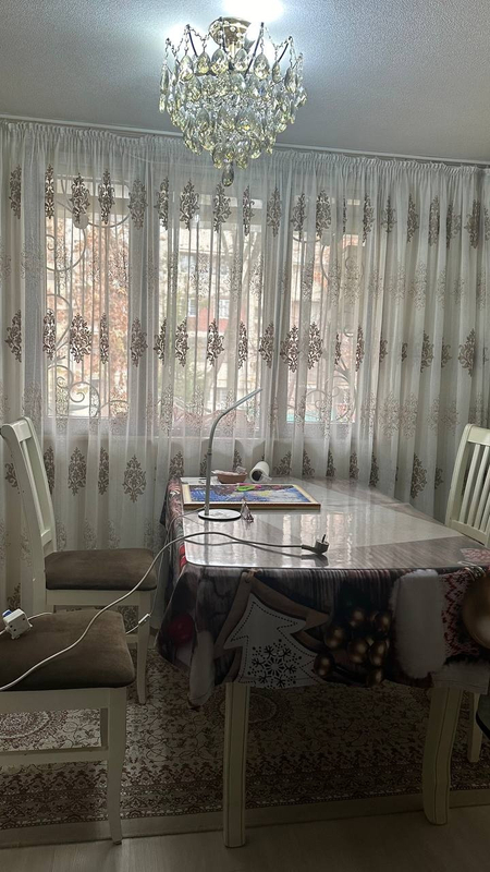 М.Улугбек! Продаётся 4/1/4 квартира
