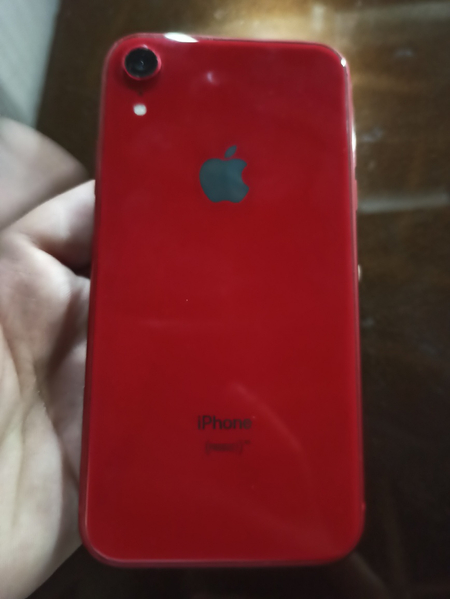 Iphone XR 64GB  Sotiladi
