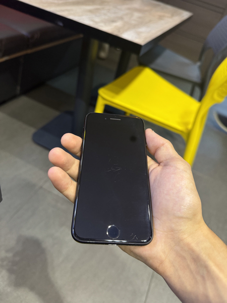 Iphone 7 LLA 128