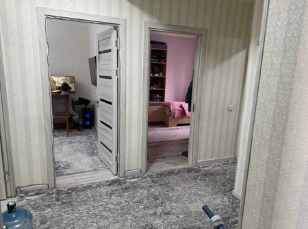 谷 130567 谷 Sergeli 4 mavzeda kvartira sotiladi 3/3/5 72 м²