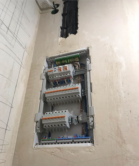 Elektro Mantajnik