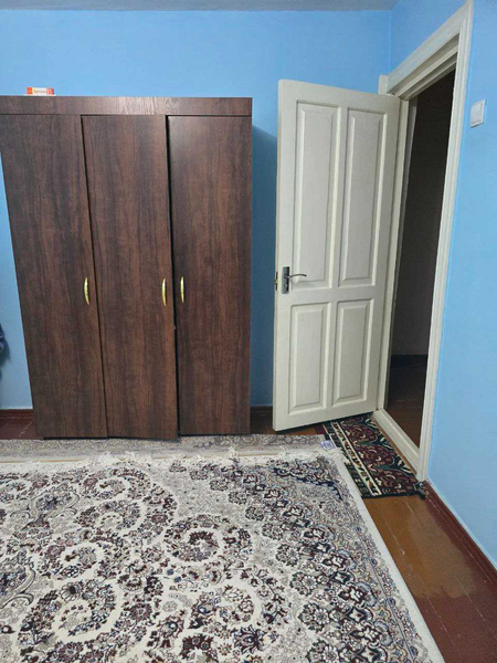 Продается 3-комнатная квартира в Троицке г. Чирчик