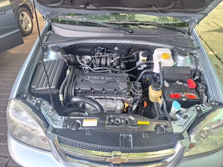 Продается Chevrolet Lacetti 3 позиция в хорощем состоянии