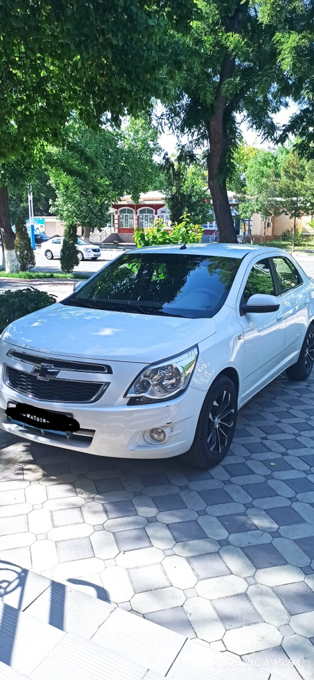 Cobalt avtomat 2016sotiladi