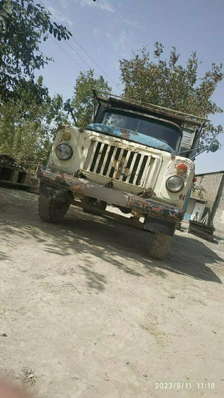 Gaz 53 sotiladi stochi yili 1979 yil