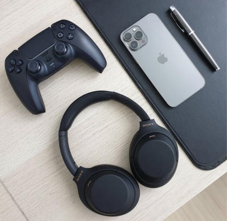 Продам Sony WH1000XM4