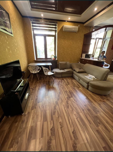 * Высокопотолочка Чиланзар 1 кв Разделка 56м² Ориентир Пионерская