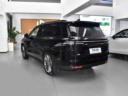 Leapmotor C16 zakazga Kingmotors
