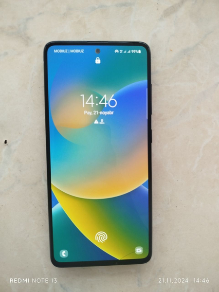 Samsung Galaxy A51 sotiladi.Xotirasi 6+6/128tali Andiroid 13 da qatmed