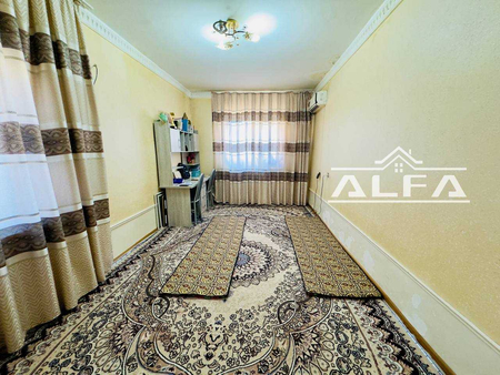 1 xonali 42m² 2-qavat uy sotiladi