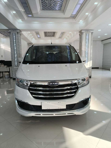 jAC M3 Plus /минивен 8+1