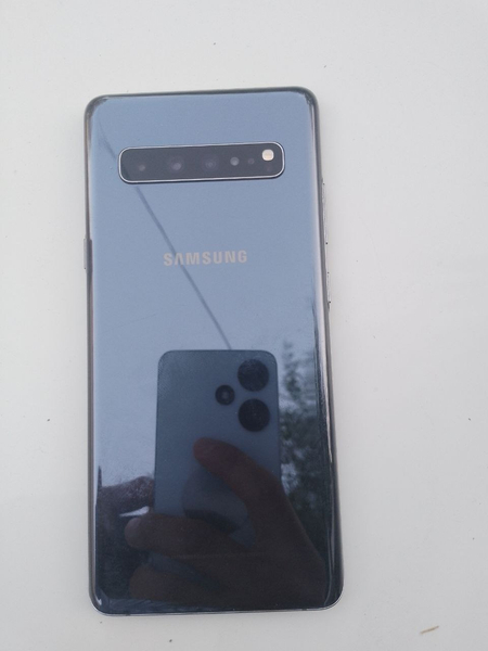 Samsung s 10  5g