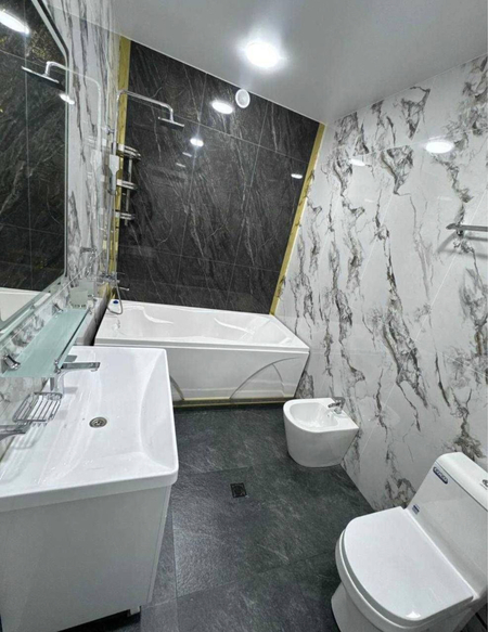 Бадамзар 10 комнат 500кв.м 3 сотки