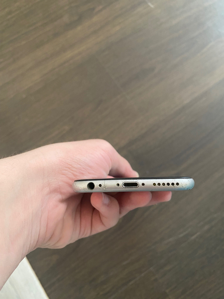iPhone 6s на запчасти