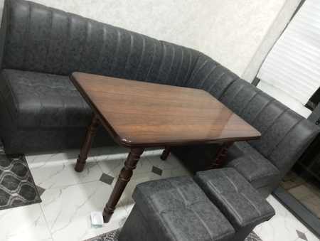 Мягкие уголок для кухни срочно продам