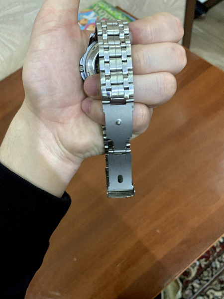 Наручные часы механические