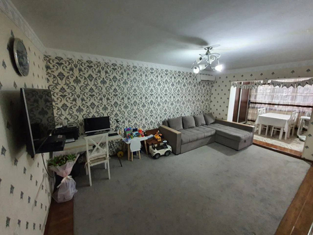 Лисунова 2 3/2/4 балкон 2/6