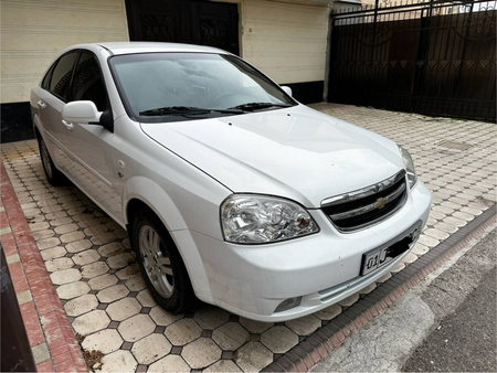 Arenda Varyant Lacetti 2 pazitsiya 2012 yil  115000 km Gaz Metan