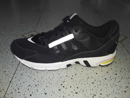 продаю  новые качественные кроссовки Reebok р 43 звоните смело