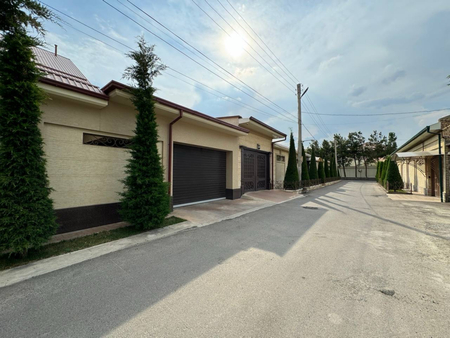Ор-р: Мевазор махалла Продается Новая Евро Коробка 4,2 соток 500м2