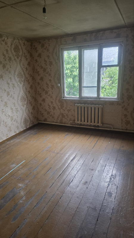 ПРОДАЕТСЯ ДЕРЕВЯШКА квартира 2/2/2, спутник 1.