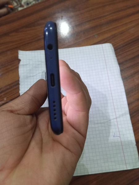 Redmi note 9 4+2/128  xotira