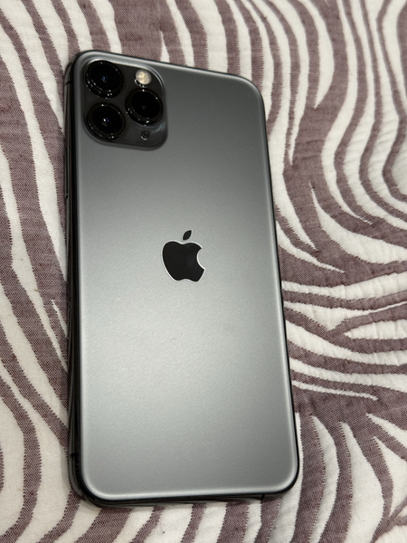 Продаю Iphone 11