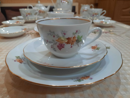 Чайный сервиз на 5 персон, \\\