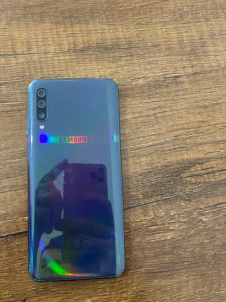 Samsumg A 50 64 talik