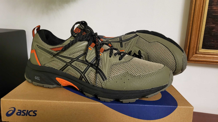 Мужские кроссовки ASICS Gel-Venture 8