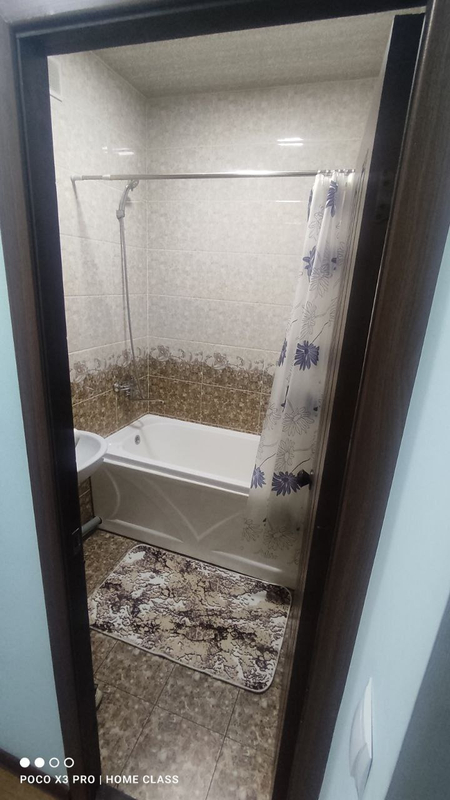 Продается 2х ком рядом Парк Гафур Гулям м.Мирзо улугбек