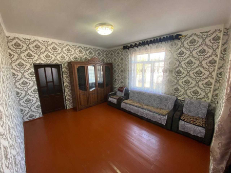 Toshkent vil Bekobod shaharda uy sotiladi