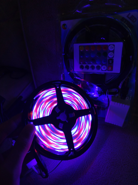 Светодиодная лента RGB, 16 цветов!! ДОСТАВКА!