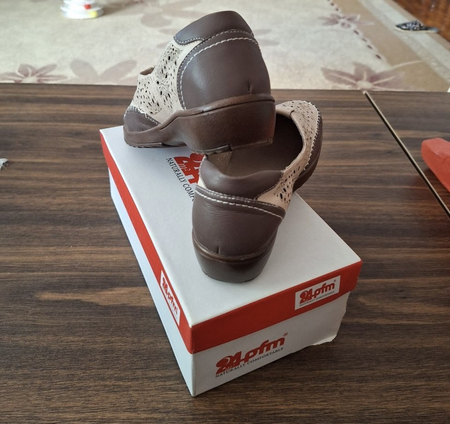 Кожаные балетки от 24comfort