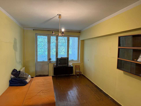 Шахристанская 2х комн/3/4, 54м2, балкон 2*6, Смежка, Кирп Ор-р: Метро