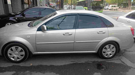 Lasetti 1.8 2009