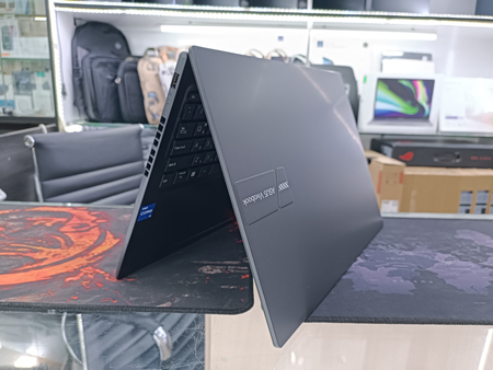 Asus Vivobook i5-1335u 8/512 16.inch WUXGA WV