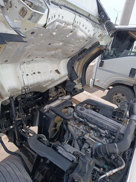 Isuzu сотилади пробег 480000 халол тоза
