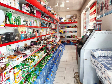 Srochni Supermarket sotiladi