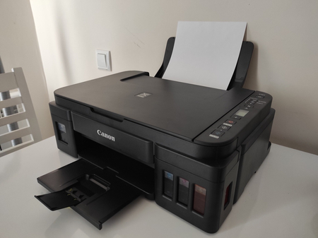 Продаётся принтер canon цветной
